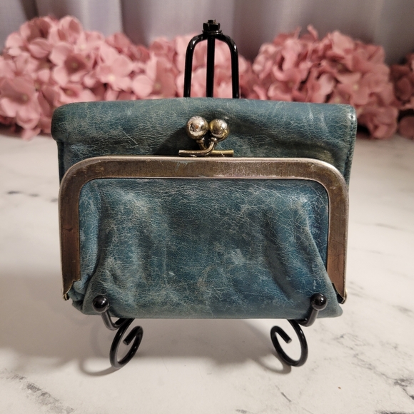 HOBO | Bags | Hobo The Original Vintage Green Leather Robin Wallet ...